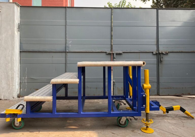 ATR Hold Trestle - UIC Aviotech Enterprises